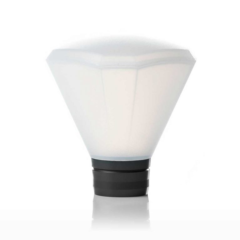 White lighting for macro photography