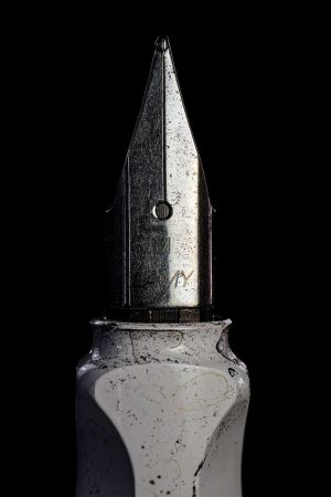 Fountain Pen Macro Photography Tutorial - Create striking images of pens!