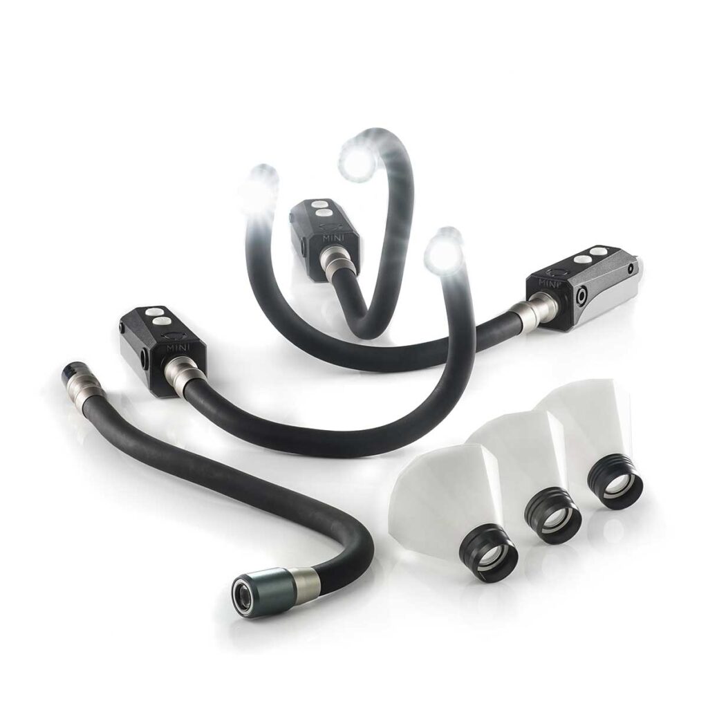 White lighting for macro photography