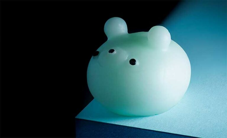 Cool paper photography tricks that you should try at home